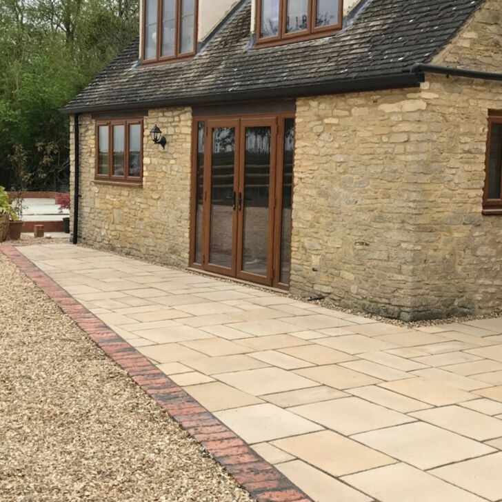 Rectory Buff Flagstones - Weathered Antique Style Concrete Patio Paving ...